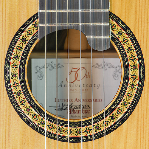 Luthier Guitars - fine handmade classical guitars by guitar makers ...